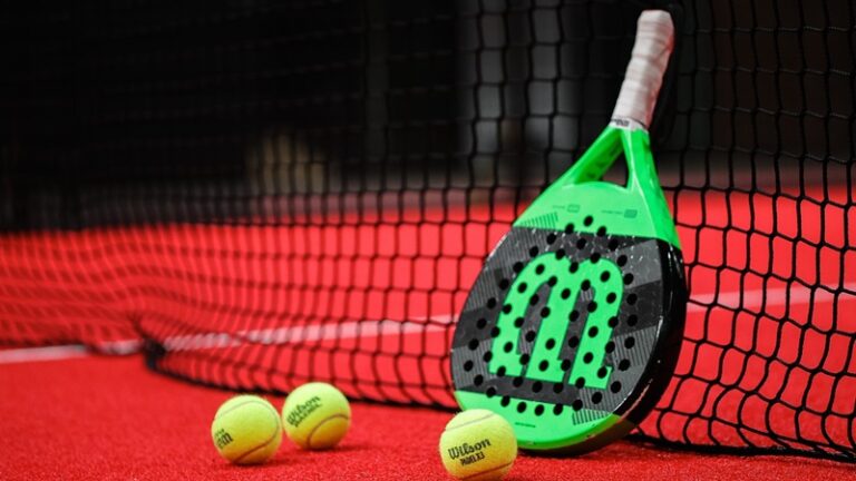 Diferencias entre pádel y tenis: Dos deportes, múltiples contrastes ...